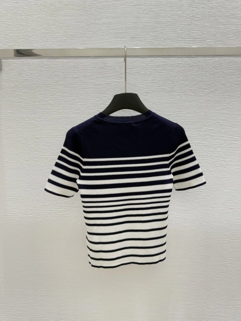 Precise copy Unclassified Brand T-Shirts