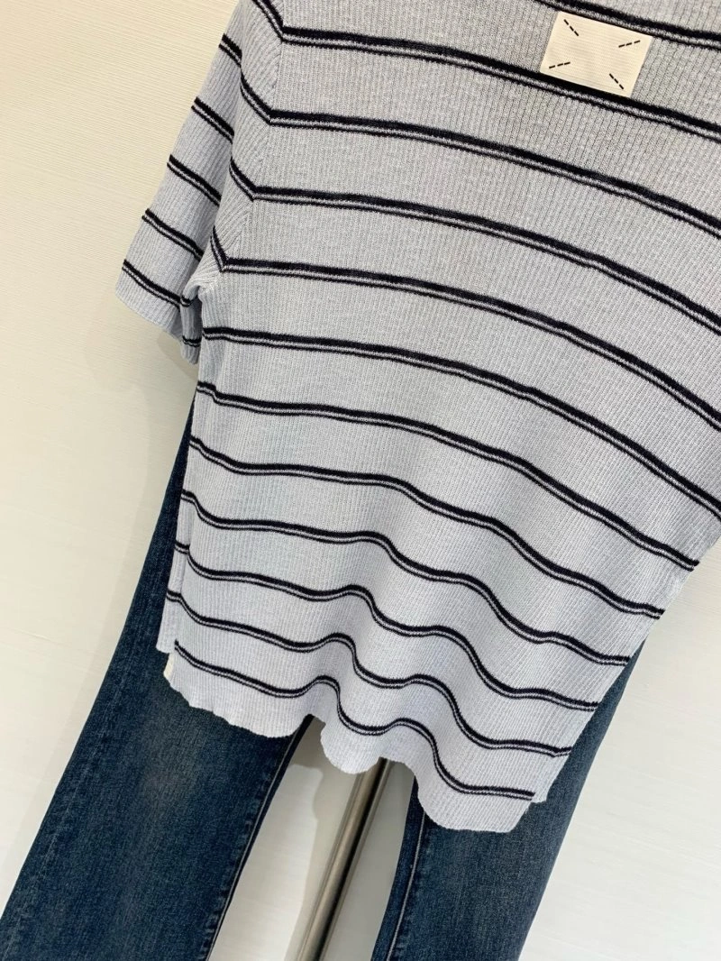 Reasonably priced Unclassified Brand T-Shirts