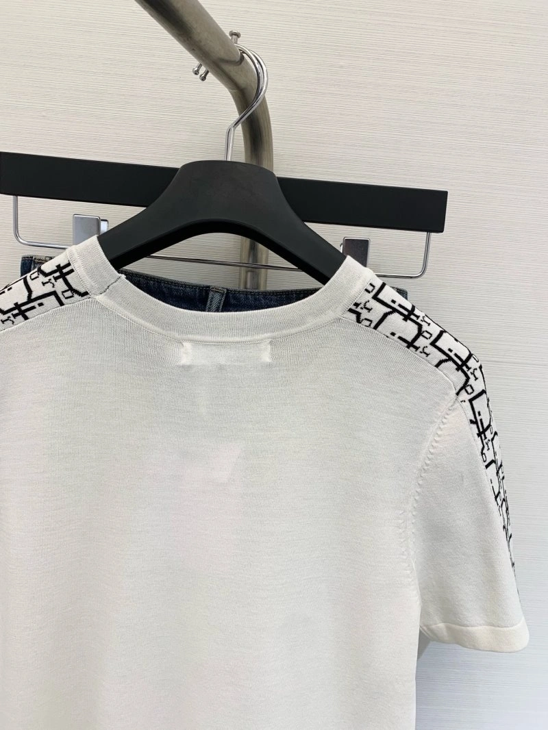 Original Unclassified Brand T-Shirts