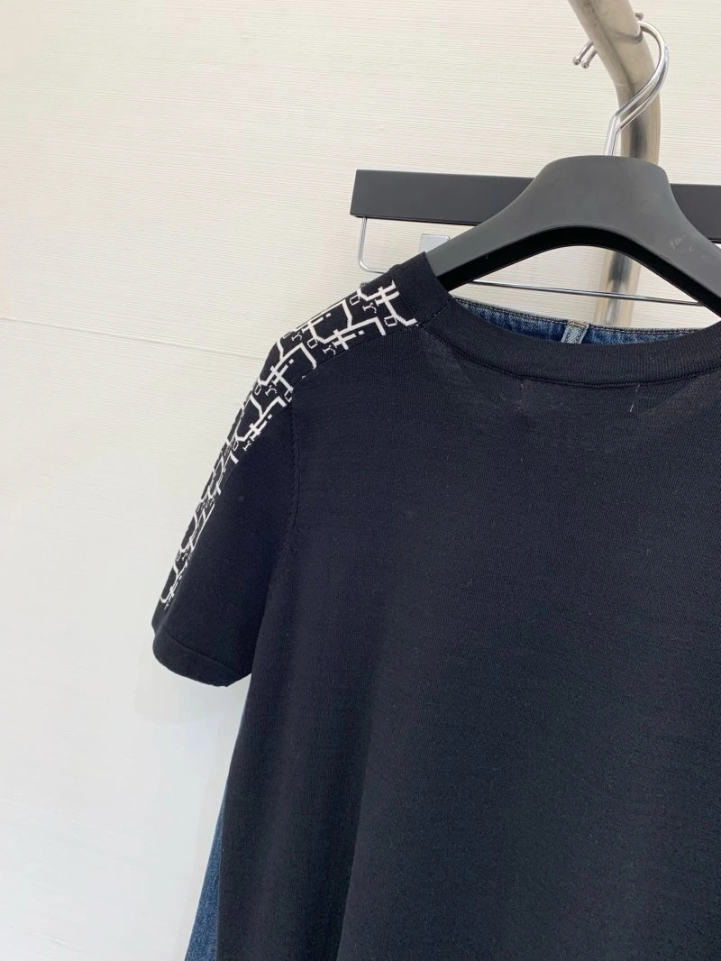 Authentic Unclassified Brand T-Shirts