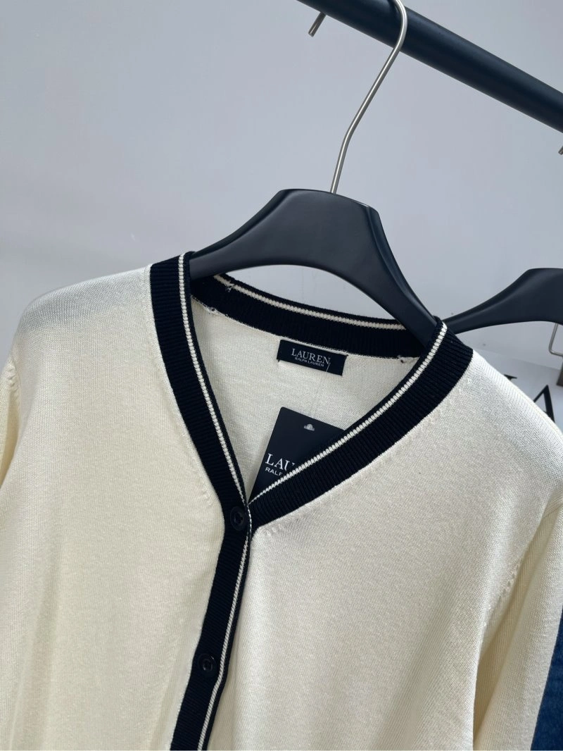 Low-cost Unclassified Brand T-Shirts