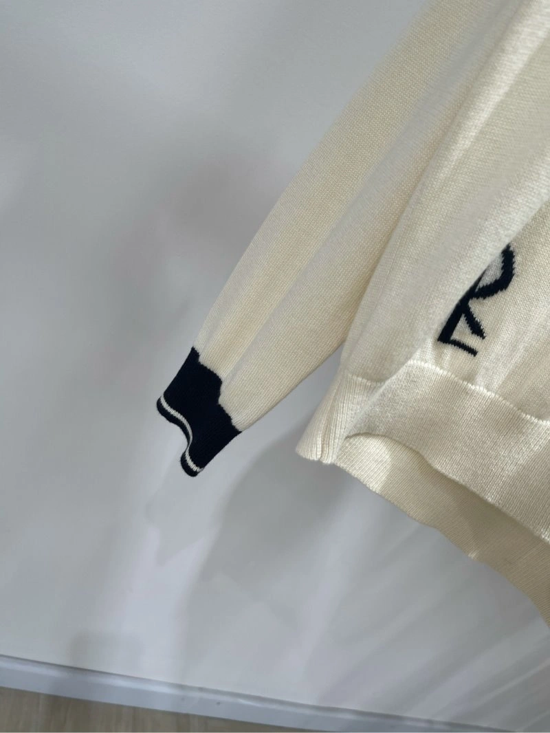 Low-cost Unclassified Brand T-Shirts