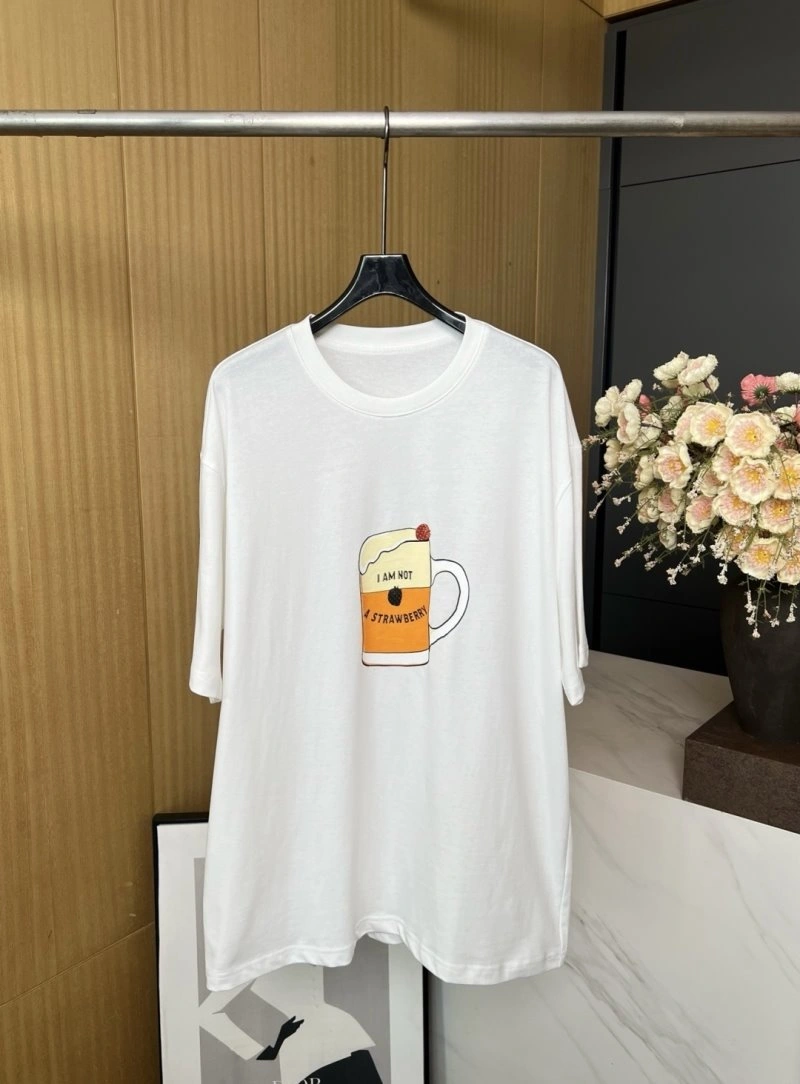 Unclassified Brand T-Shirts