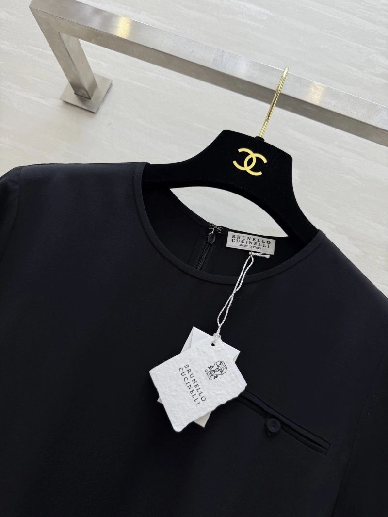 High fidelity Unclassified Brand T-Shirts