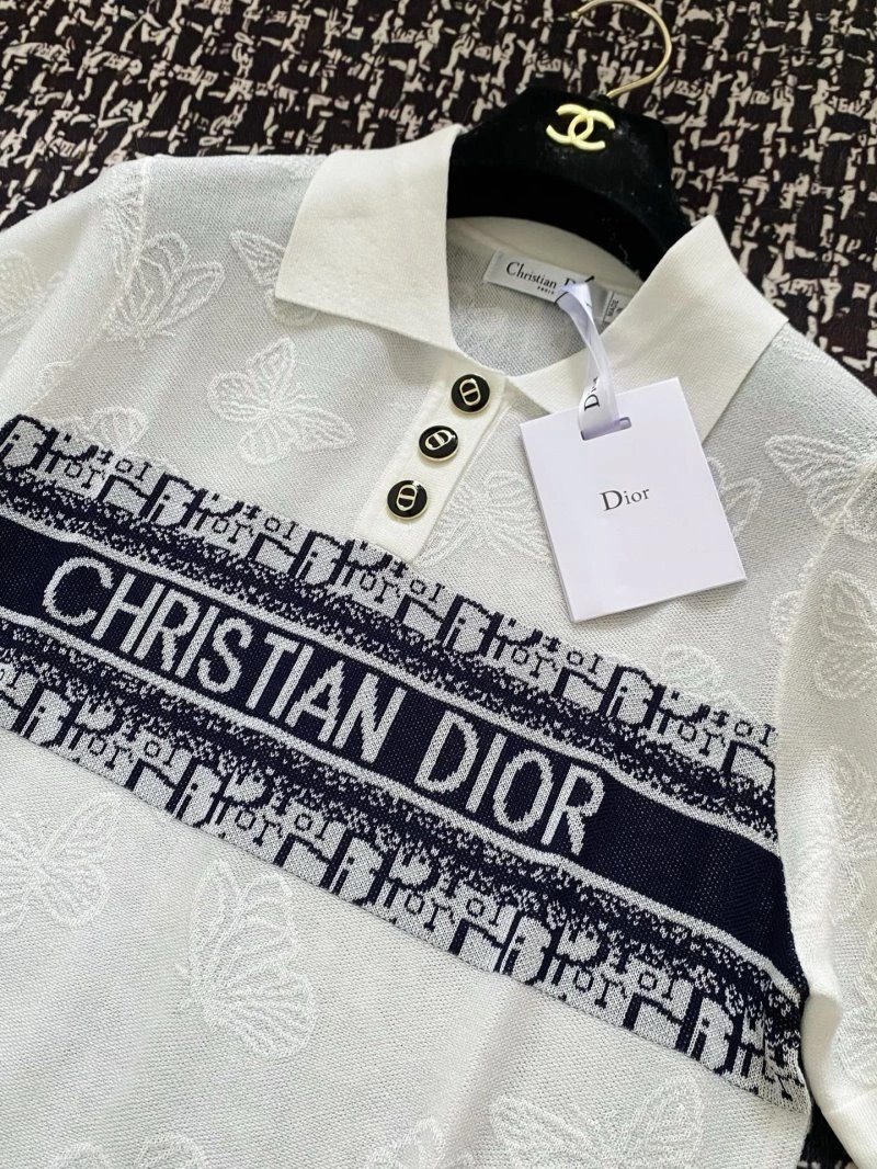 Cut-rate Unclassified Brand T-Shirts