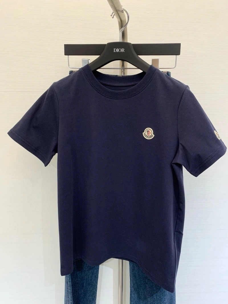 Unclassified Brand T-Shirts