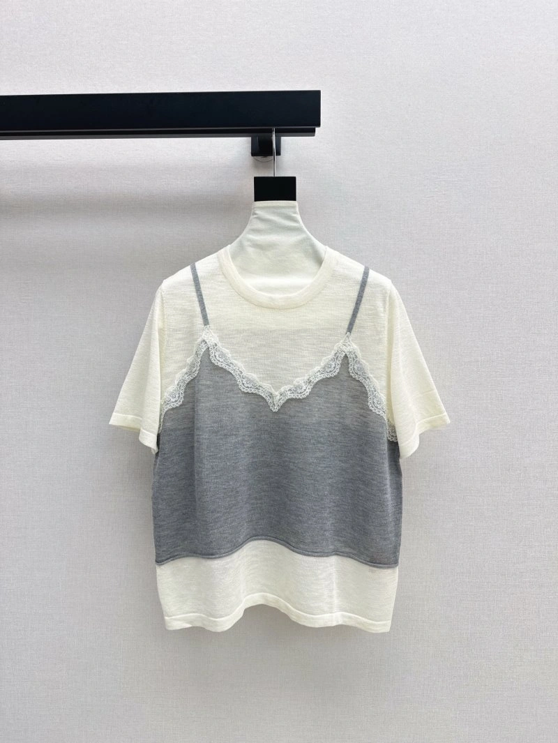 Unclassified Brand T-Shirts