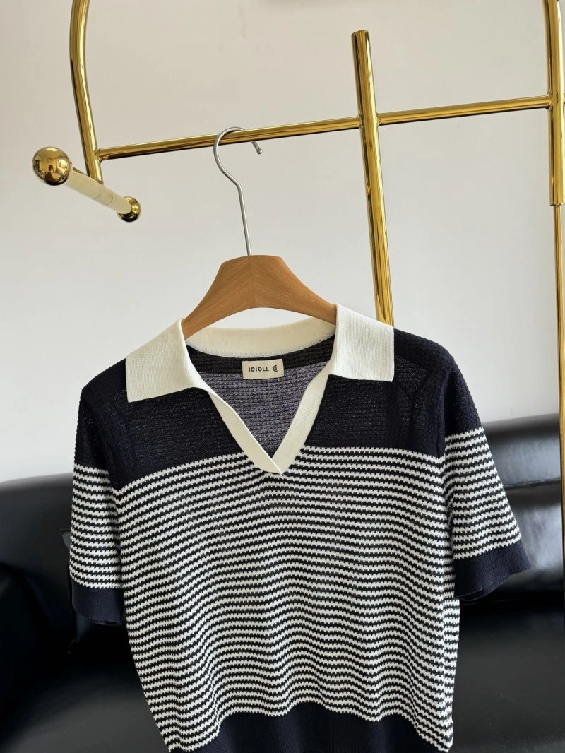 Inexpensive Unclassified Brand T-Shirts