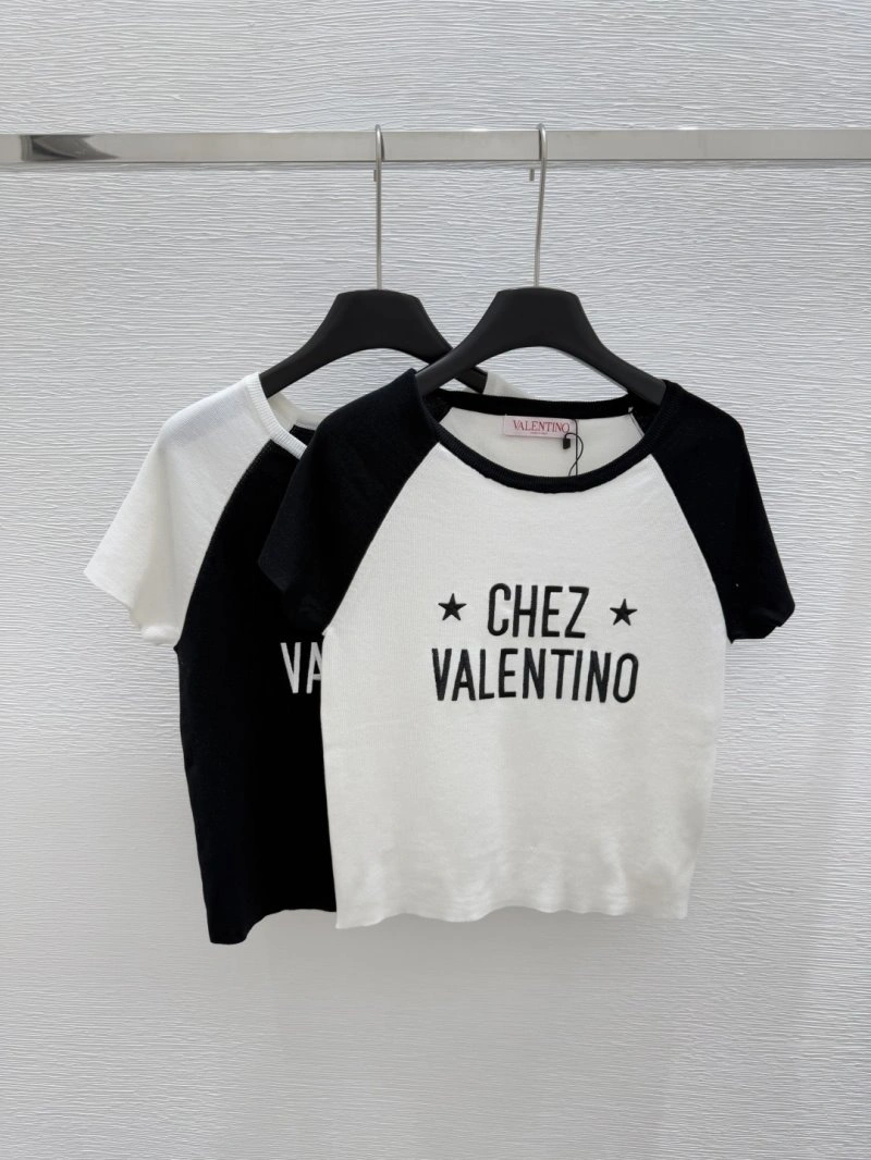 Unclassified Brand T-Shirts
