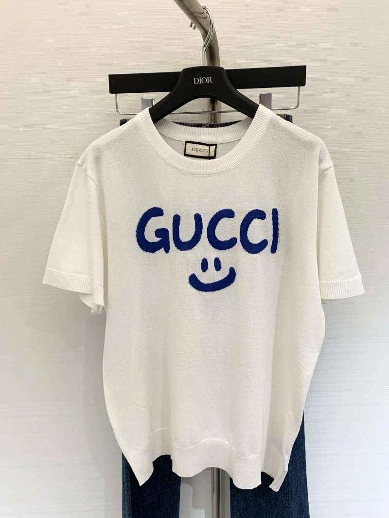 Unclassified Brand T-Shirts