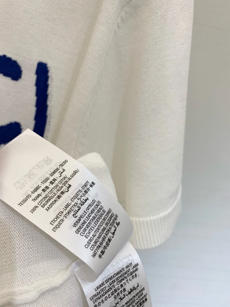Original Unclassified Brand T-Shirts
