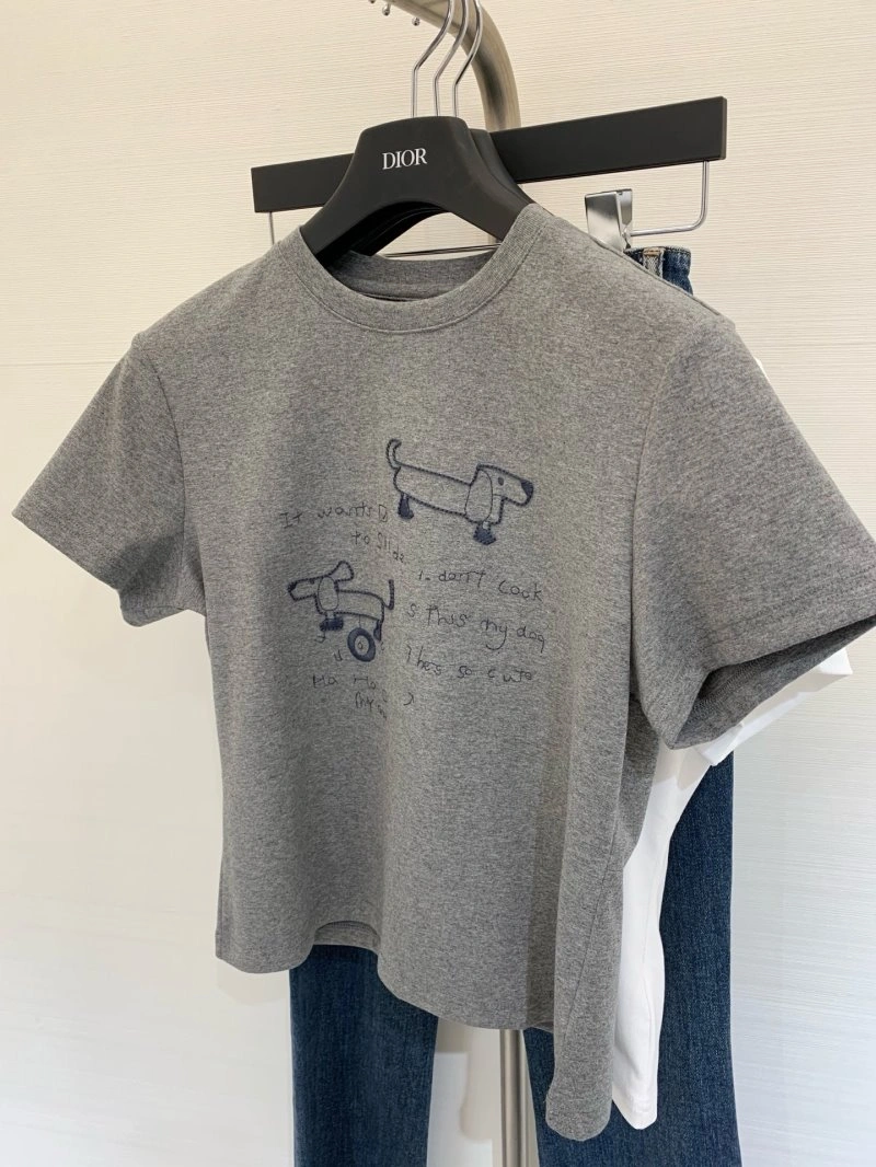 Unclassified Brand T-Shirts