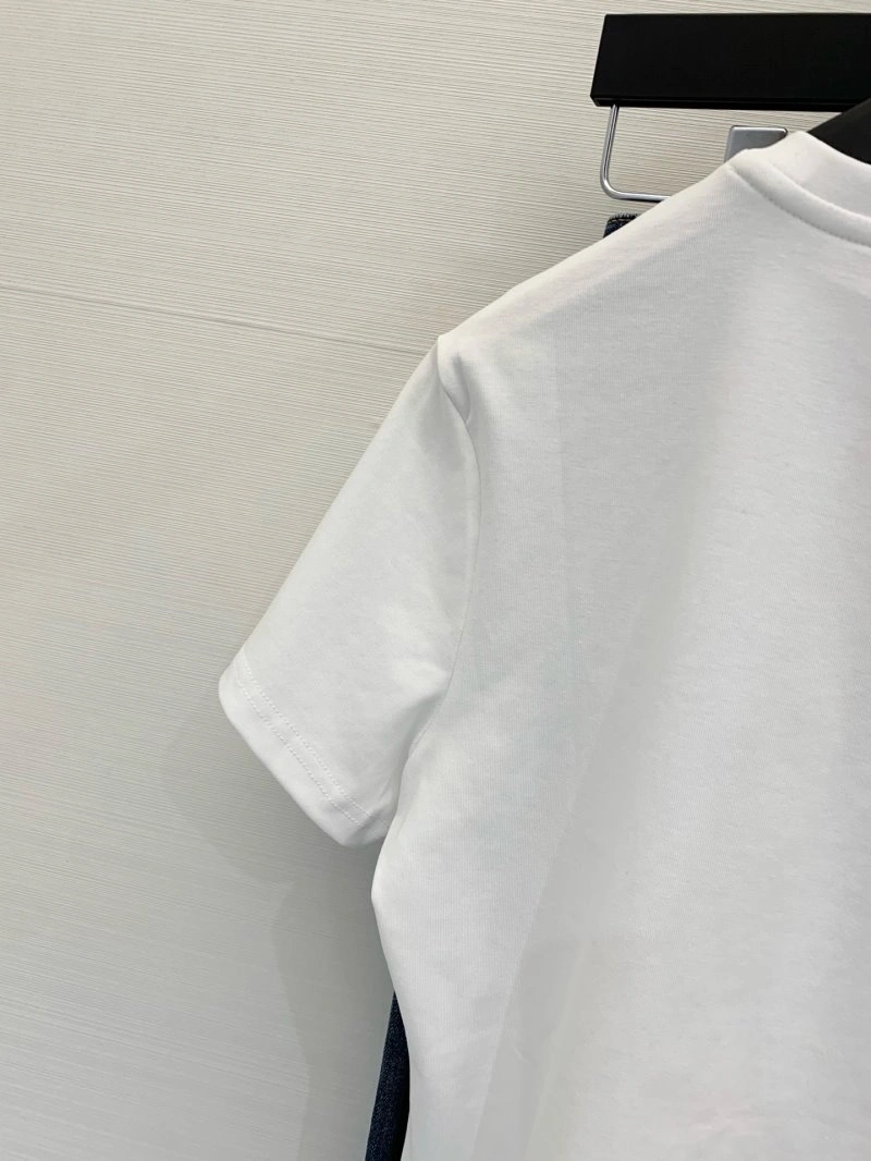 Low-cost Unclassified Brand T-Shirts