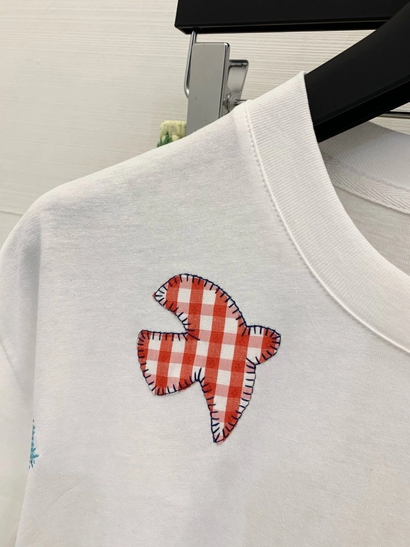 Inexpensive Unclassified Brand T-Shirts
