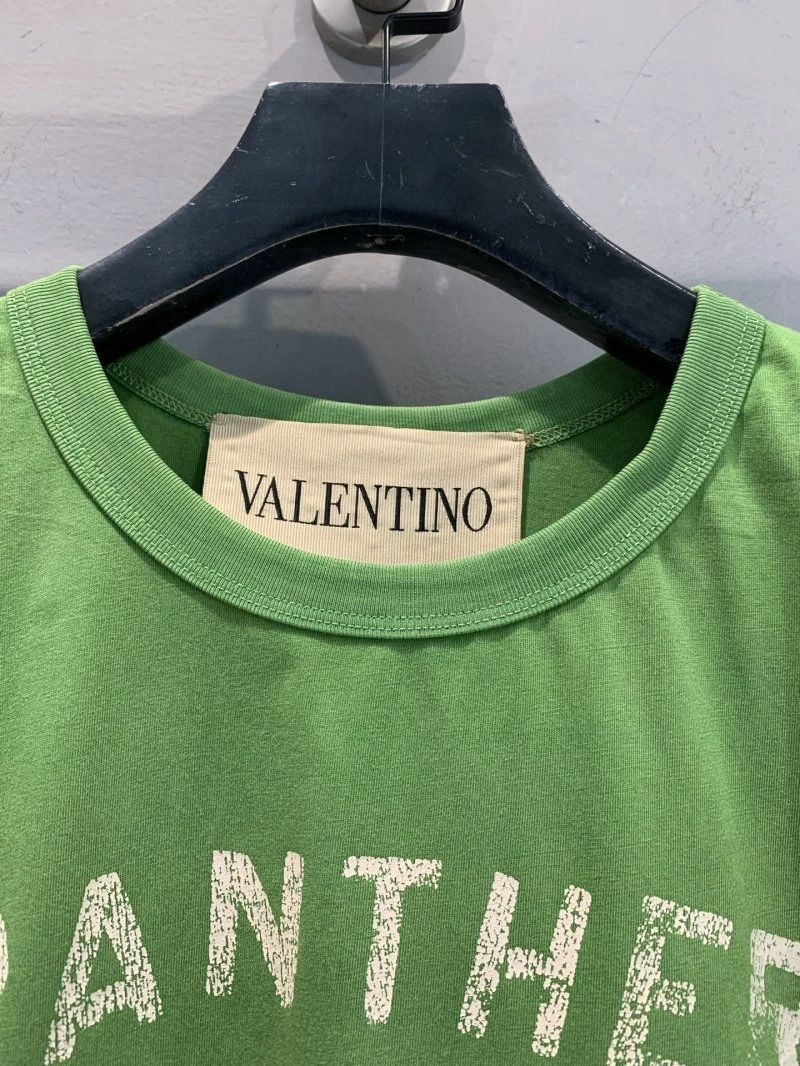 Affordable Unclassified Brand T-Shirts