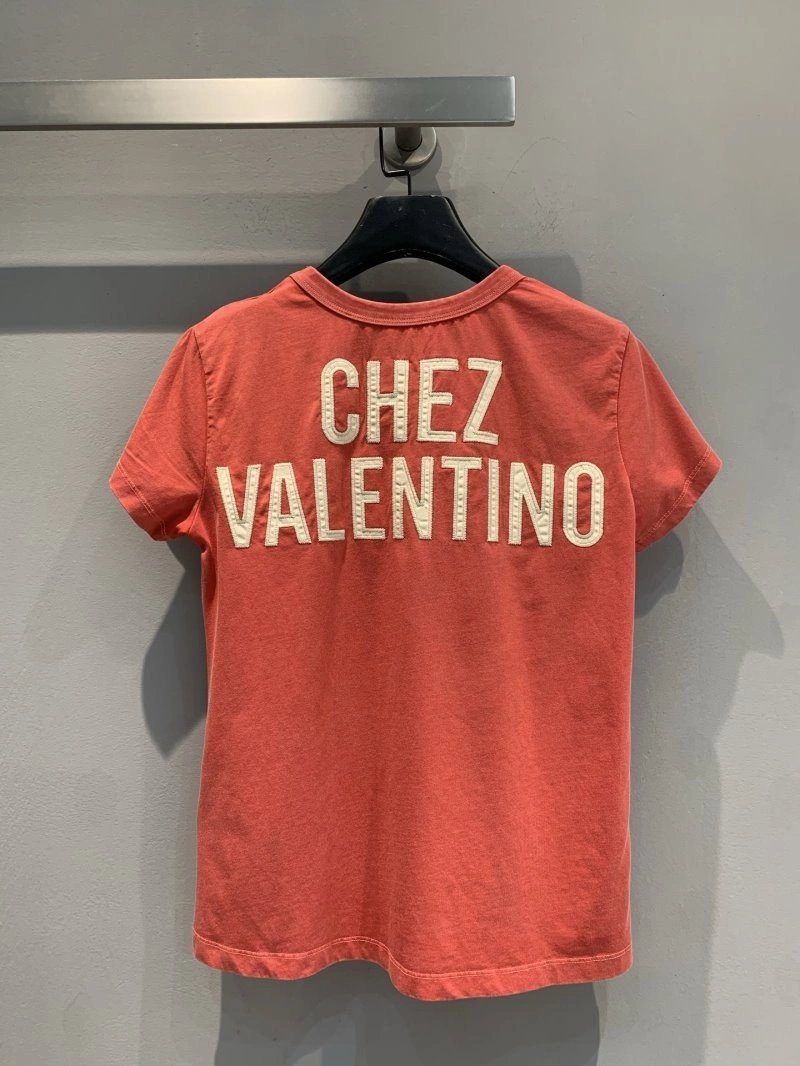 Cut-rate Unclassified Brand T-Shirts