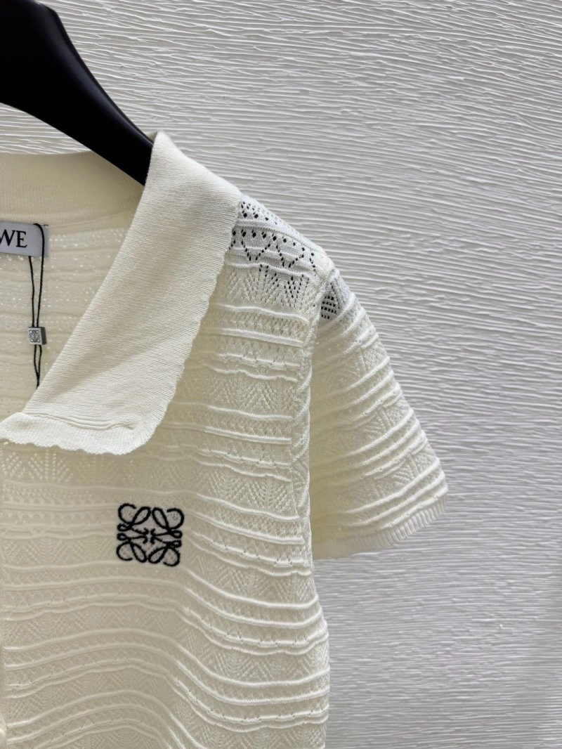 Low-cost Unclassified Brand T-Shirts