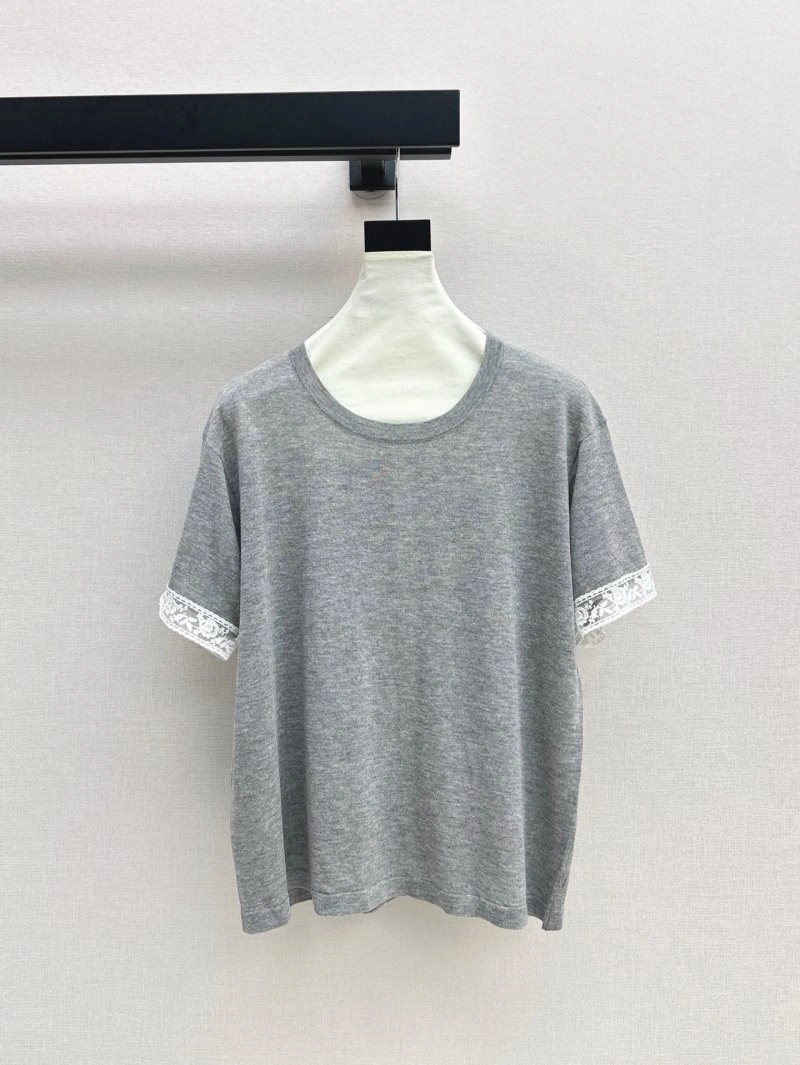Unclassified Brand T-Shirts