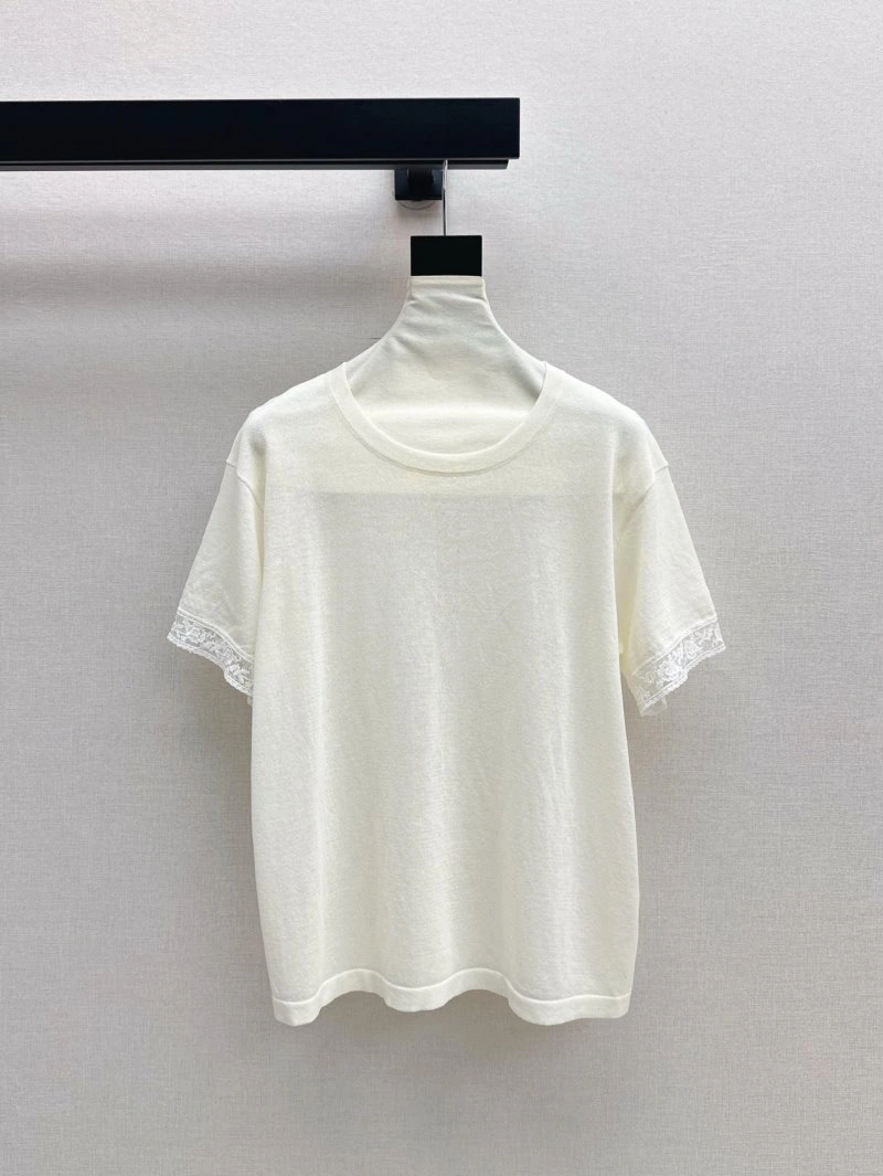 Unclassified Brand T-Shirts