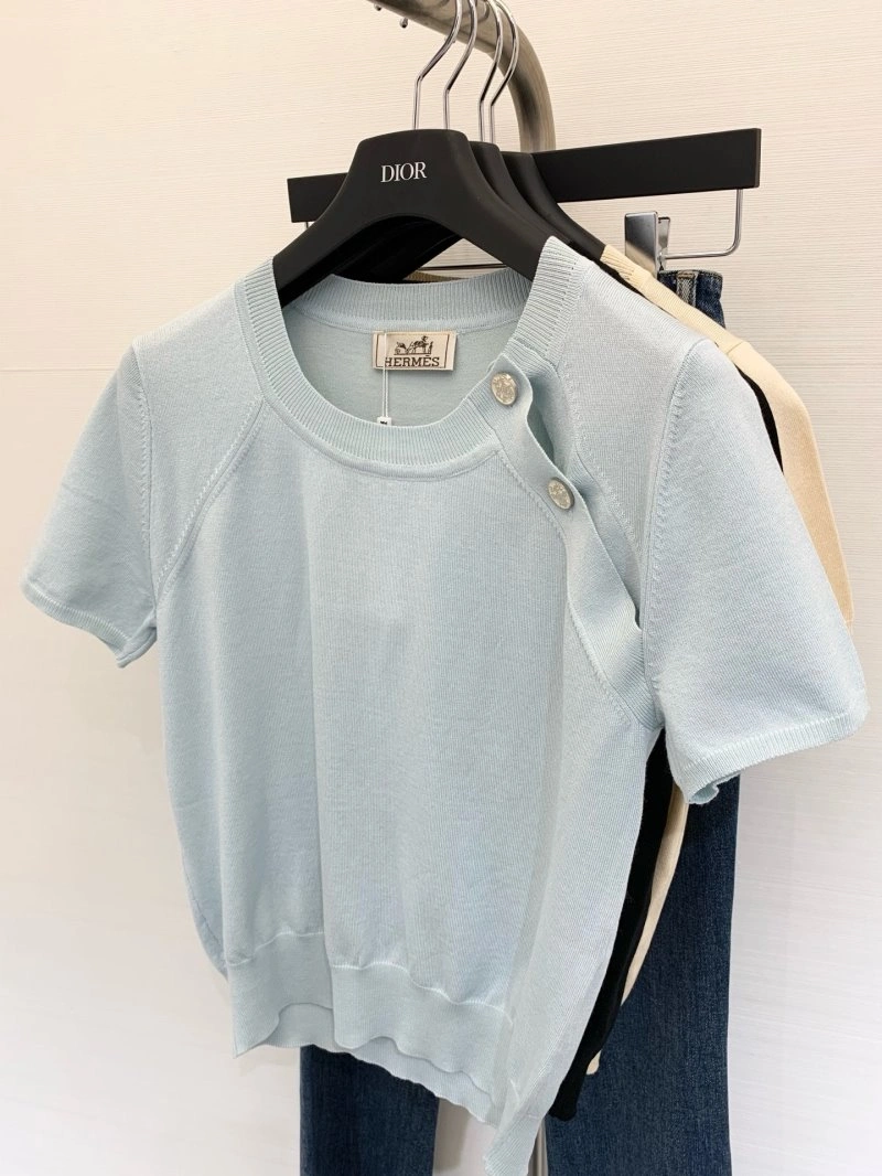 Unclassified Brand T-Shirts