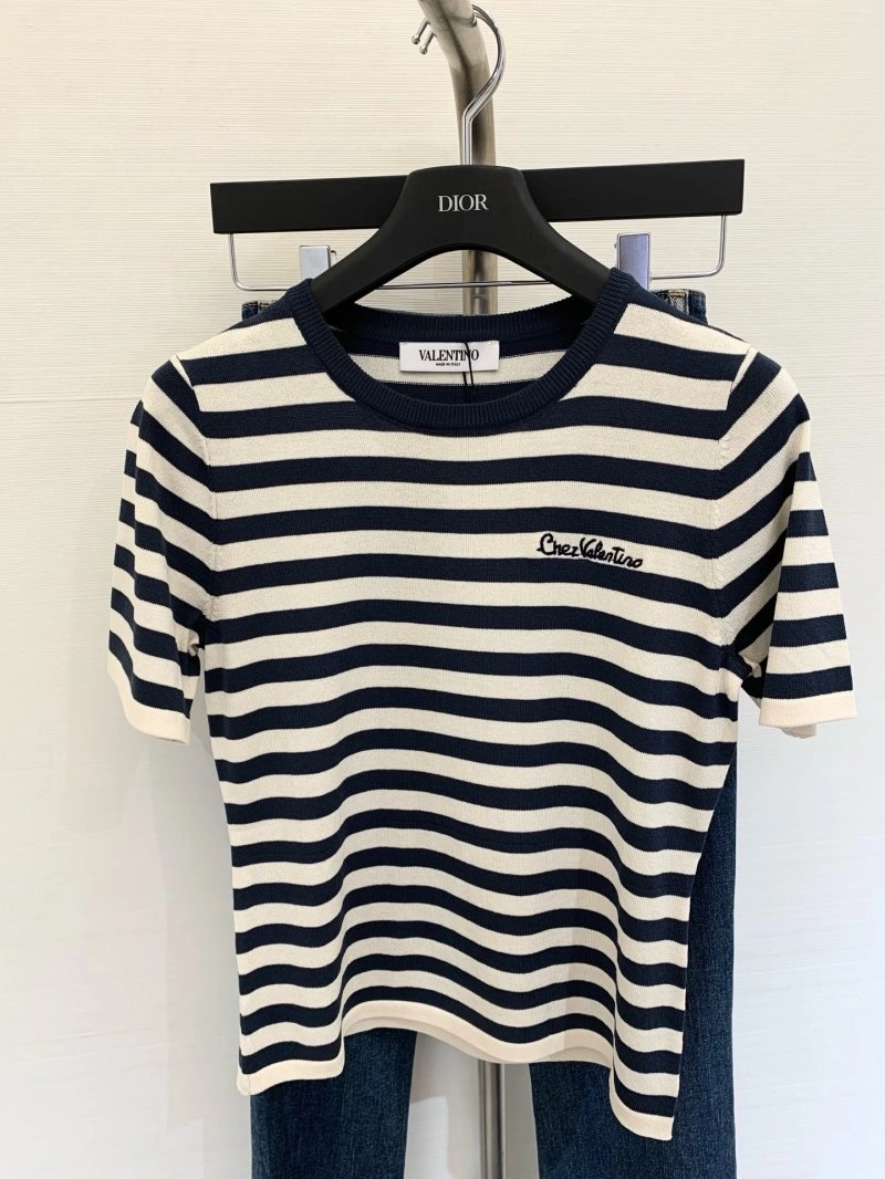Unclassified Brand T-Shirts