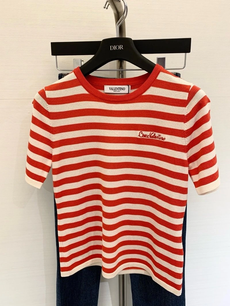 Unclassified Brand T-Shirts