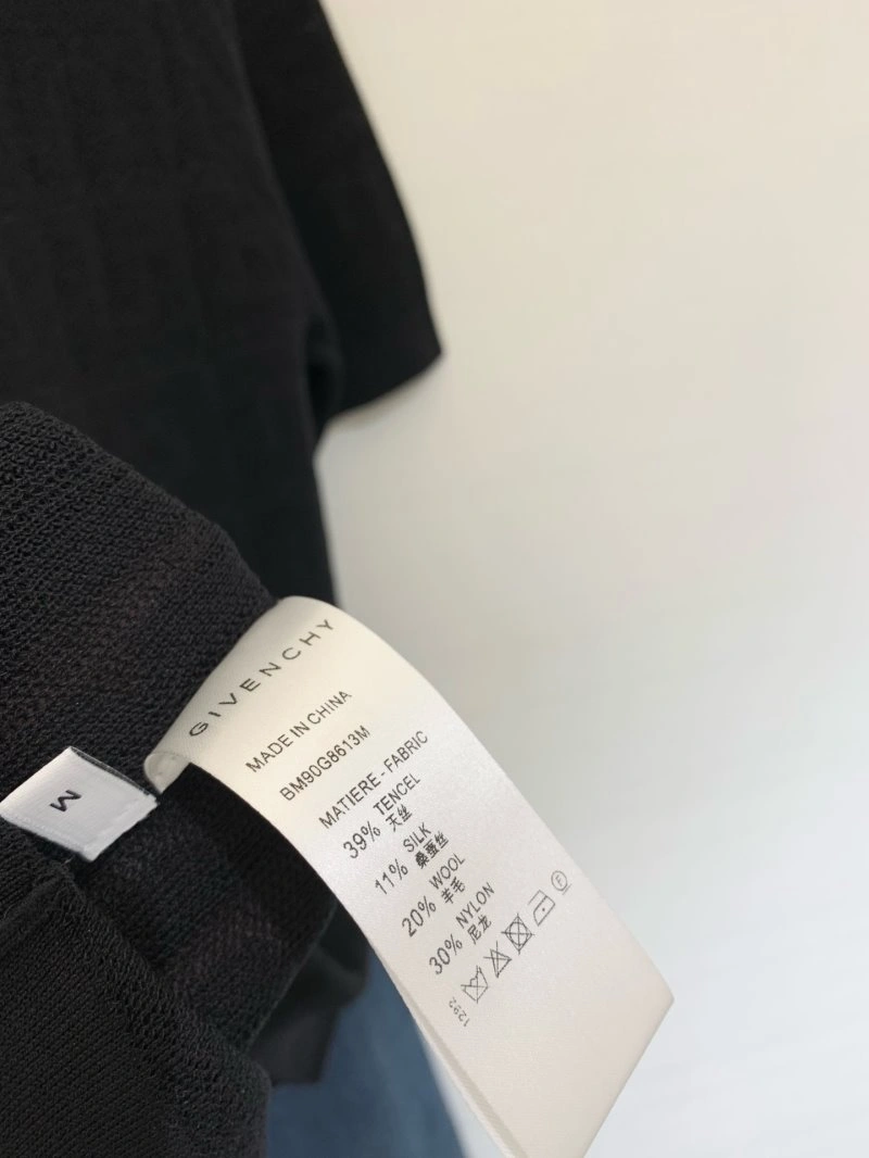 Brand-authenticated Unclassified Brand T-Shirts