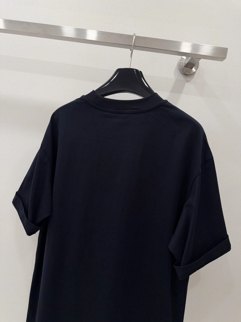 Real Unclassified Brand T-Shirts