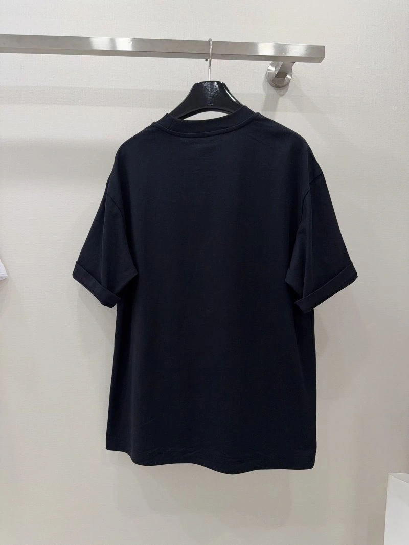 Real Unclassified Brand T-Shirts