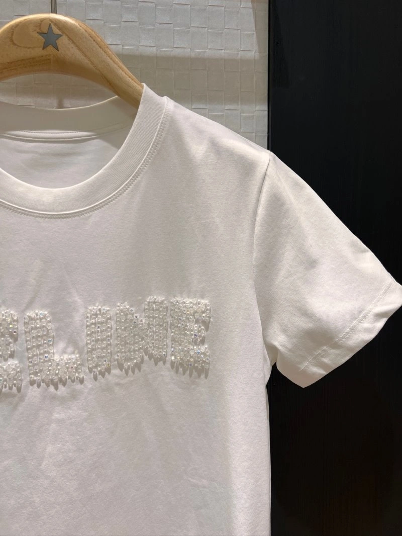 Affordable Unclassified Brand T-Shirts