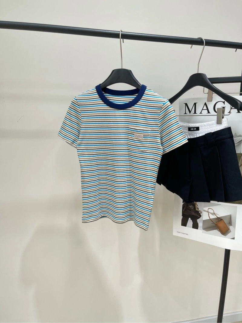 Unclassified Brand T-Shirts