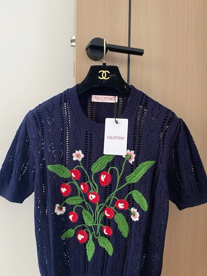 Precise copy Unclassified Brand T-Shirts