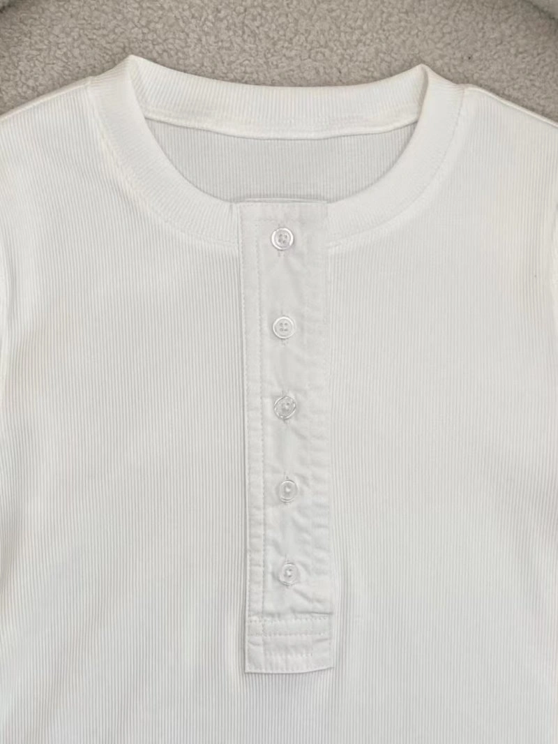 Discounted Unclassified Brand T-Shirts
