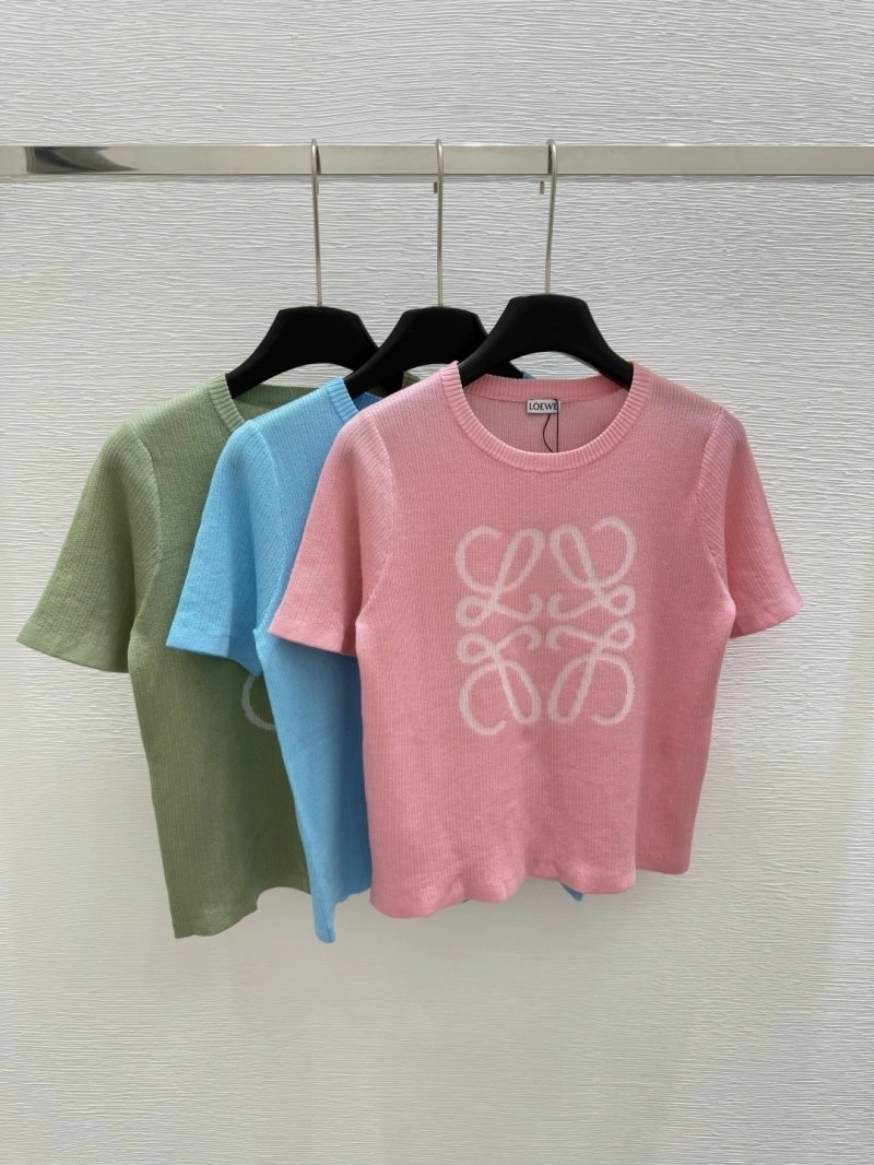 Unclassified Brand T-Shirts