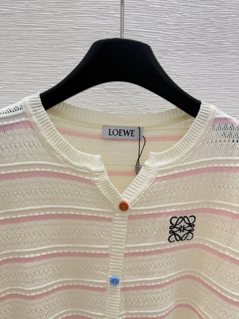 Real Unclassified Brand T-Shirts