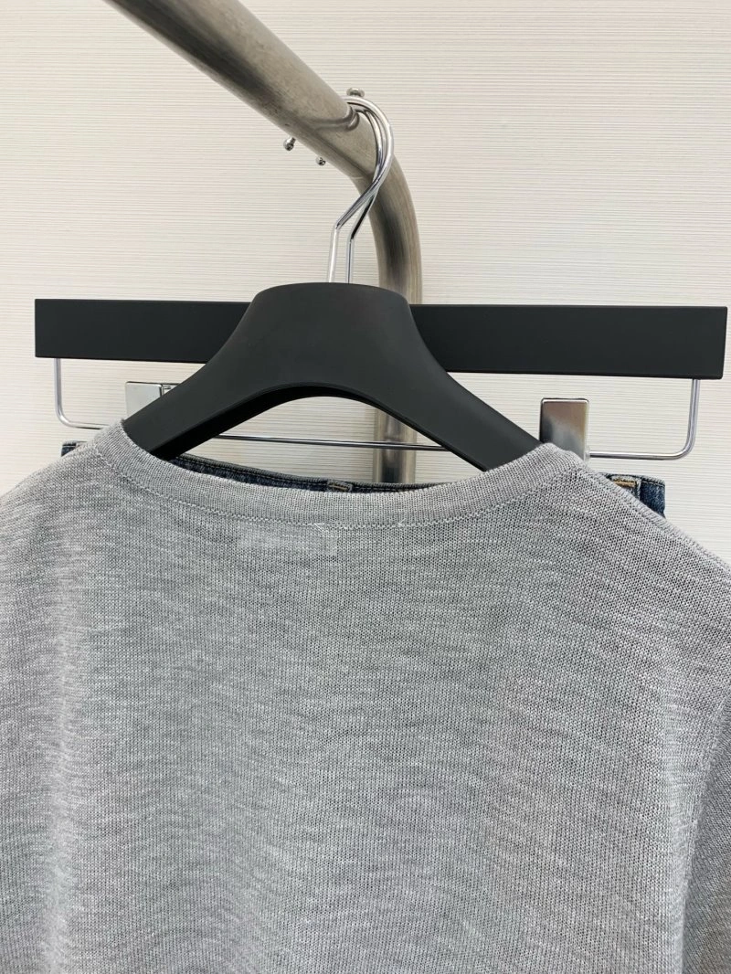 Exact replica Unclassified Brand T-Shirts