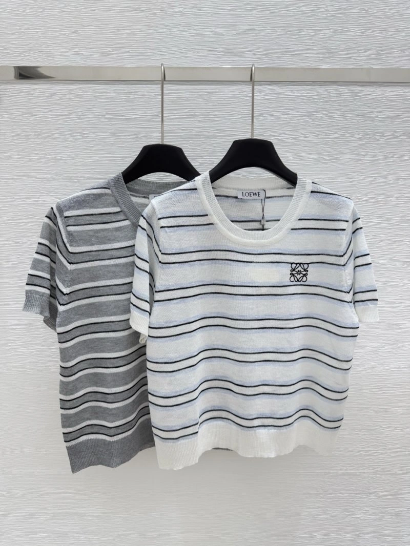 Unclassified Brand T-Shirts
