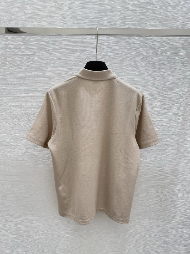Real Unclassified Brand T-Shirts