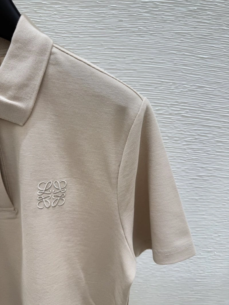 Real Unclassified Brand T-Shirts