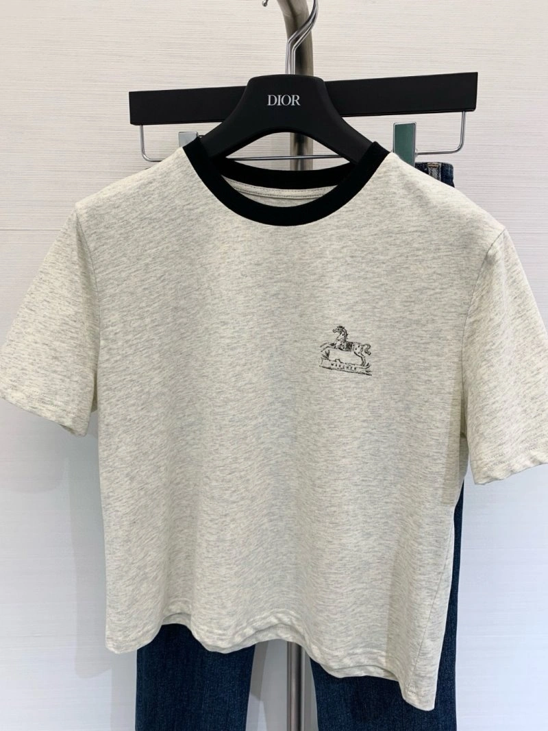 Cut-rate Unclassified Brand T-Shirts