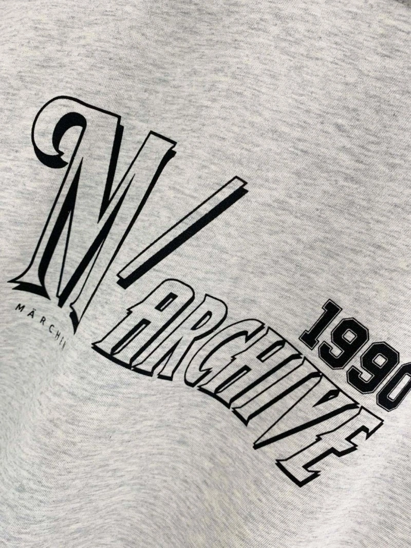 Cut-rate Unclassified Brand T-Shirts