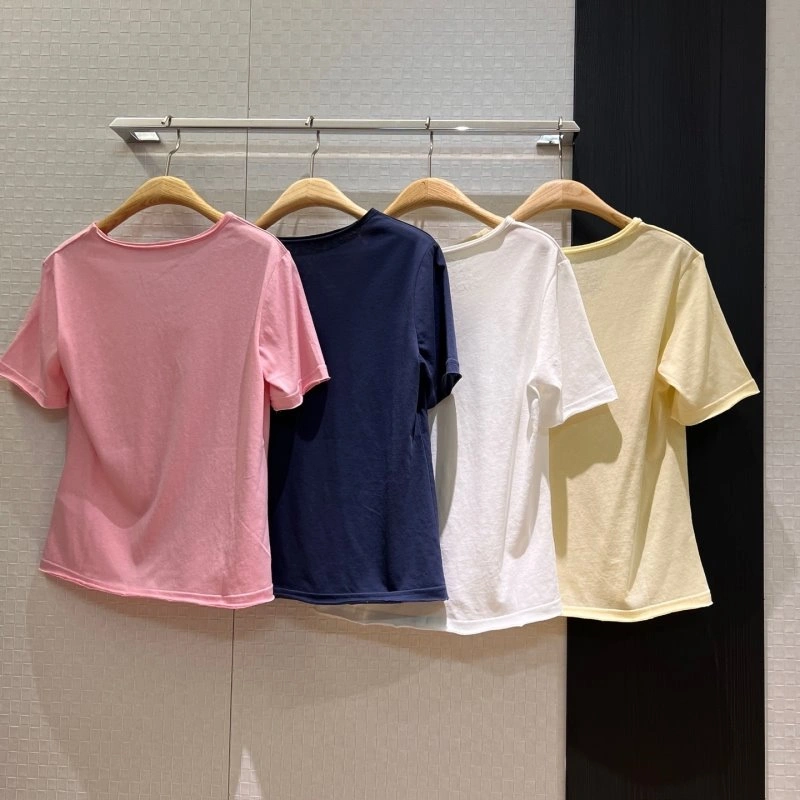 Accurate model Unclassified Brand T-Shirts