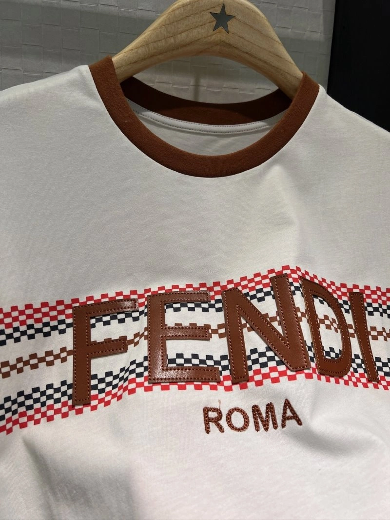 Accurate model Unclassified Brand T-Shirts