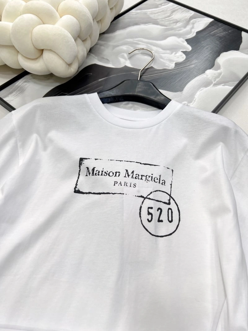 1:1 copy Unclassified Brand T-Shirts