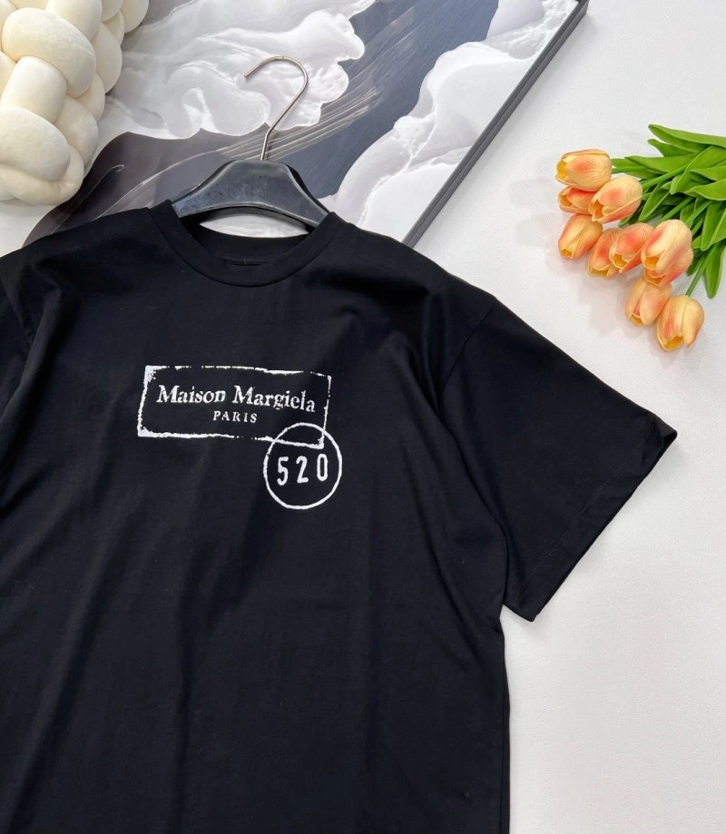 Indistinguishable Unclassified Brand T-Shirts