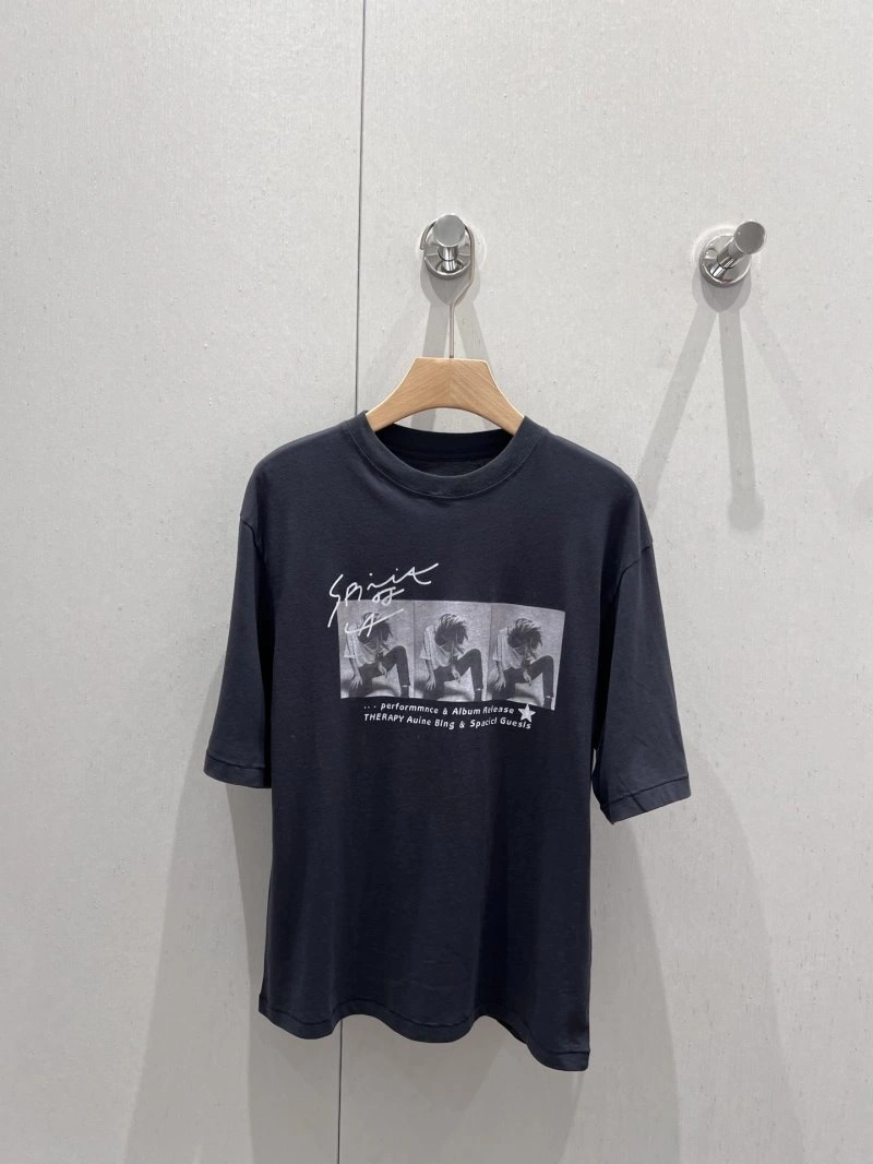 Unclassified Brand T-Shirts