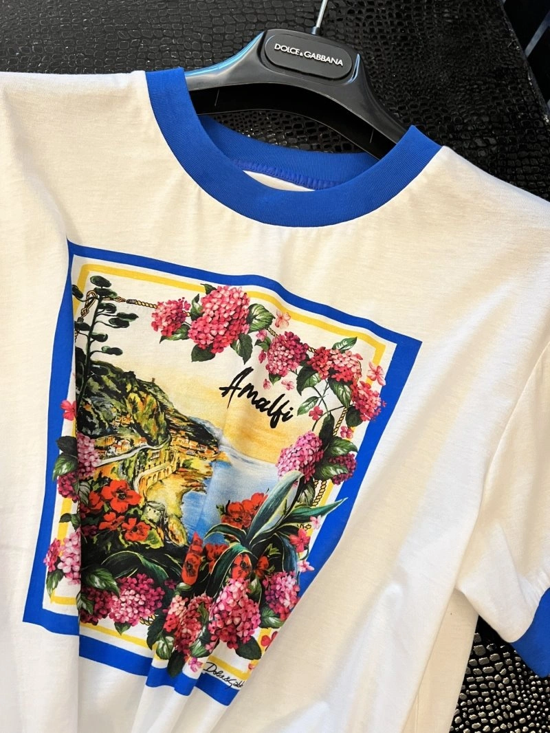 Real Unclassified Brand T-Shirts