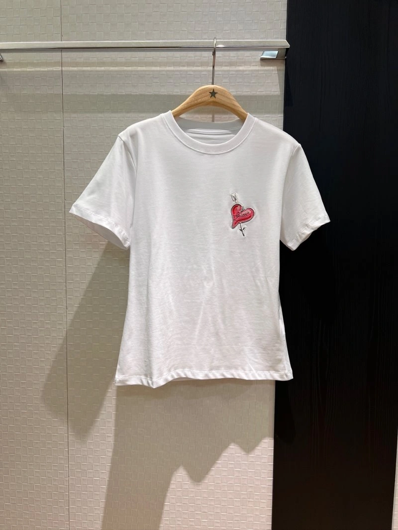 Unclassified Brand T-Shirts