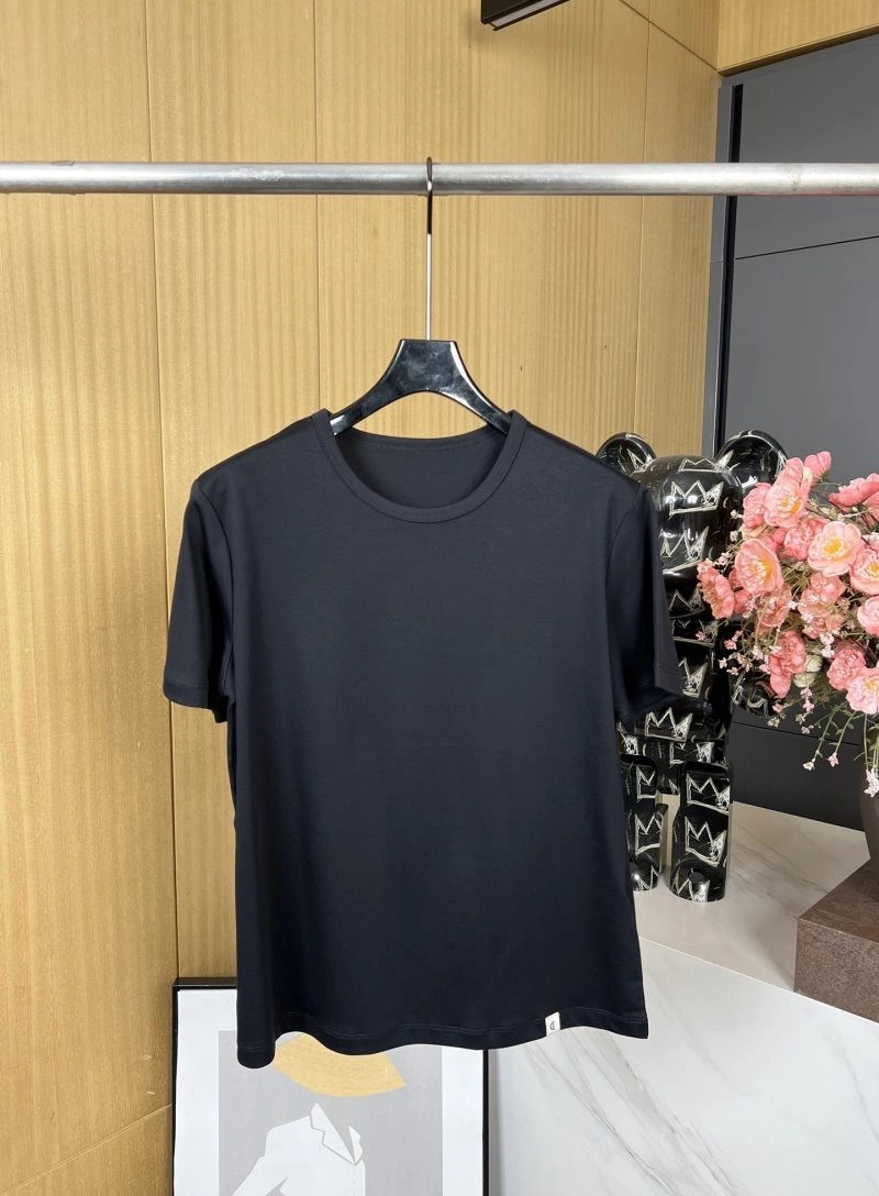 Unclassified Brand T-Shirts