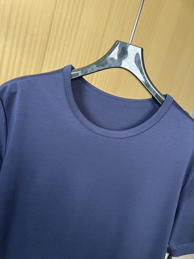 Genuine Unclassified Brand T-Shirts